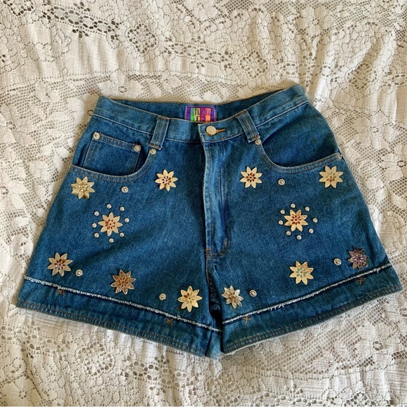 Vintage | Shorts | Vintage Vitamina D Baggy High Waisted Denim Shorts ...